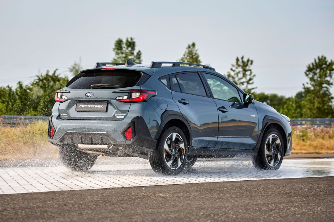 Subaru CROSSTREK e-BOXER Galeri | Subaru